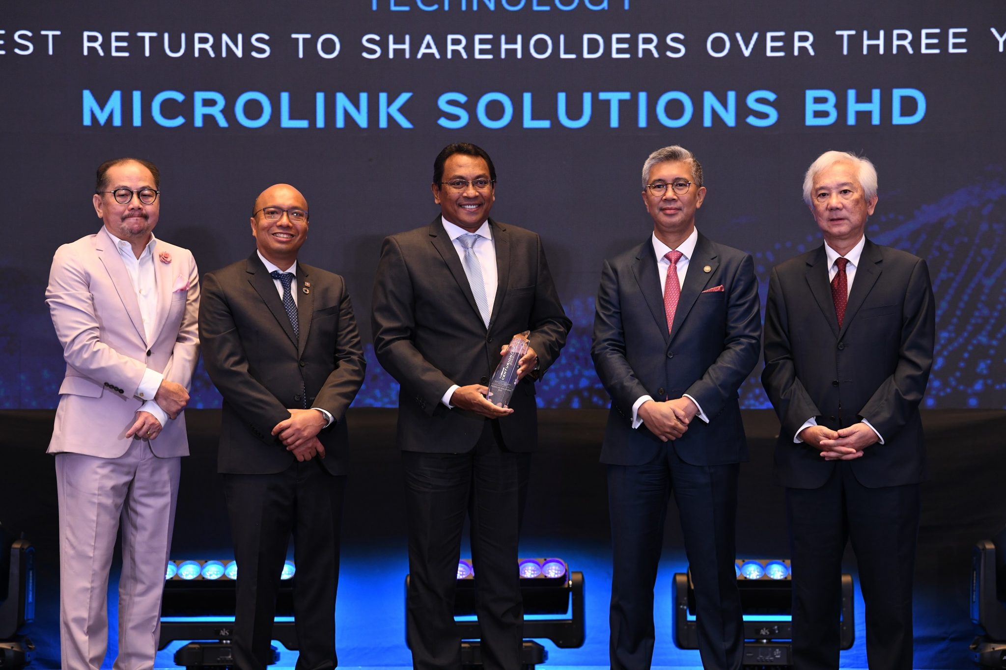 MICROLINK - MICROLINK RECEIVES PRESTIGIOUS CENTURION CLUB AWARD